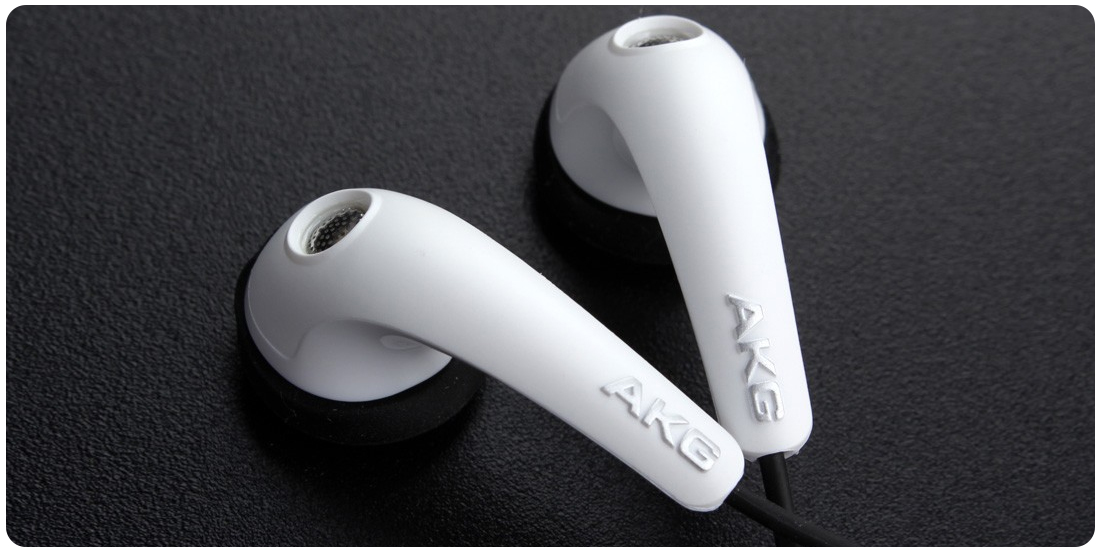 AKG Y16 Czarne - Słuchawki przewodowe - Sklep komputerowy - x-kom.pl